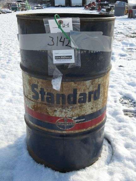 Old 15-Gallon Standard Oil Drum - Albrecht Auction Service