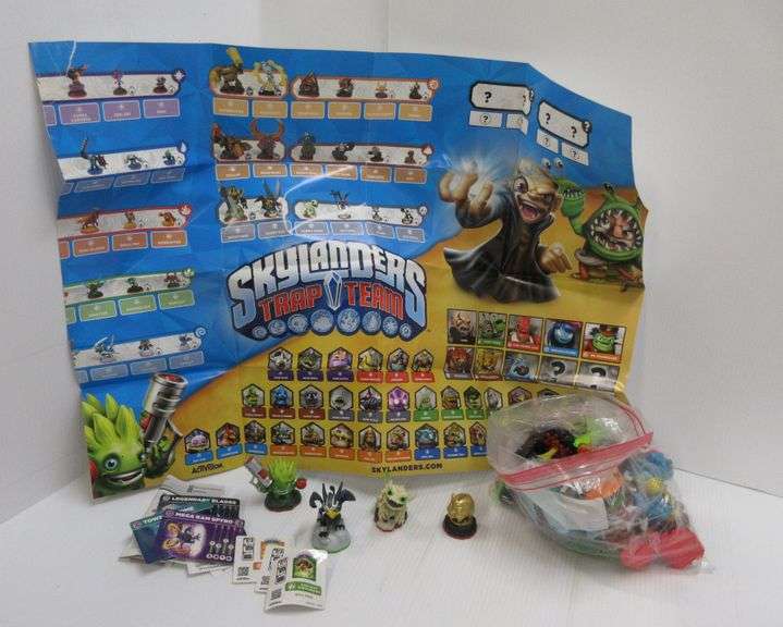 (20) Activision Skylanders Action Figures, Swap Force Cards, Stickers ...