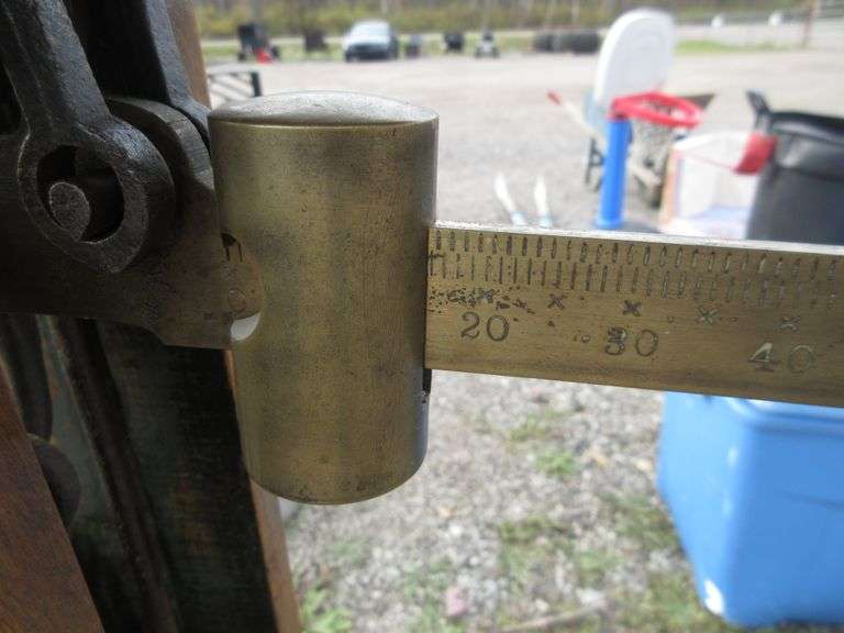 Antique Farm Scale and Weights - Albrecht Auction Service