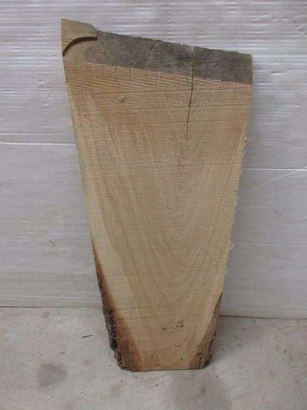 White Oak Rough Sawn Board - Albrecht Auction Service