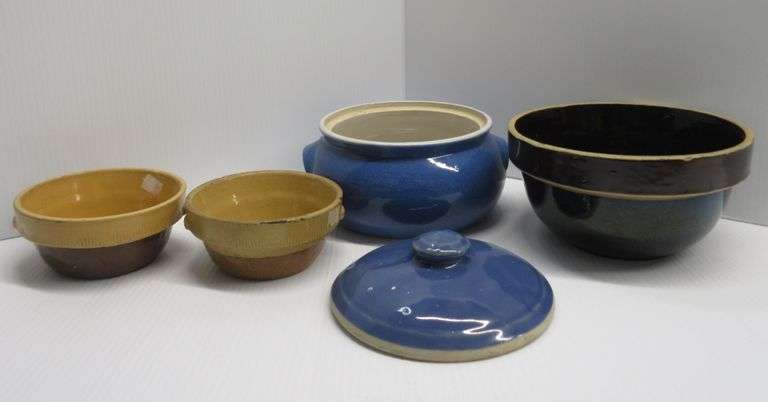 UHL Pottery Co. Bean Pot with Lid, (2) Cook-Rite Cookin-Ware Stoneware ...