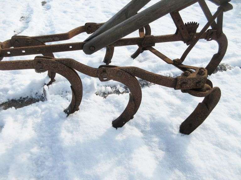 Planet Jr. Harrow Cultivator with Original Handles - Albrecht Auction ...