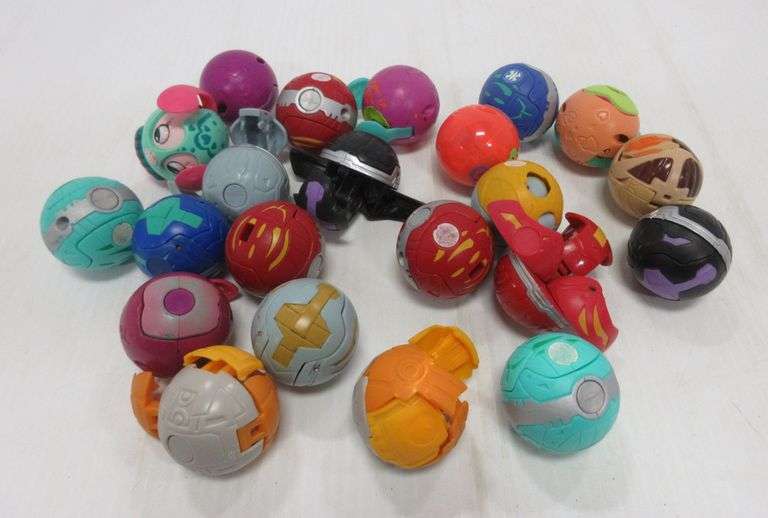 (22) Bakugan Battle Brawlers, and Spin Masters Zoobles Transforming ...