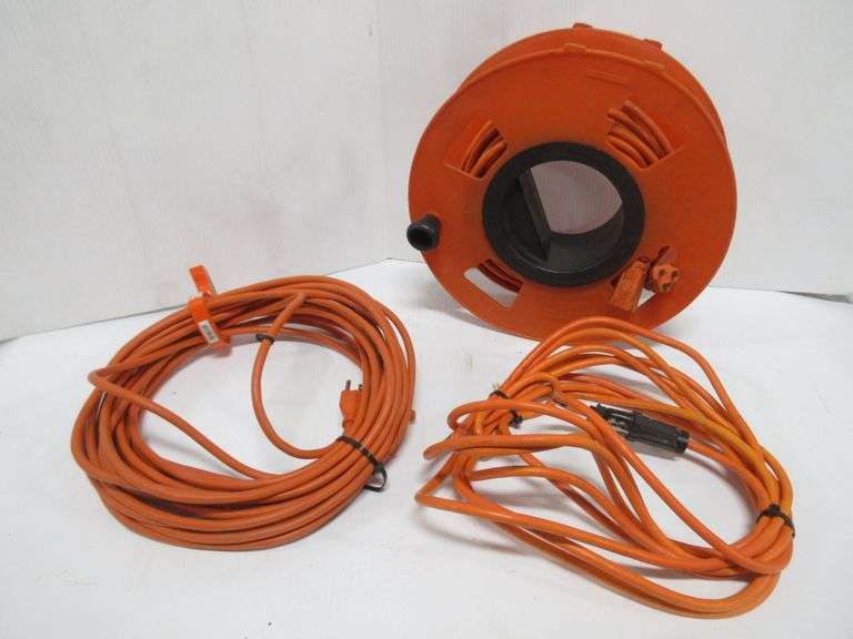 (3) Extension Cords - Albrecht Auction Service