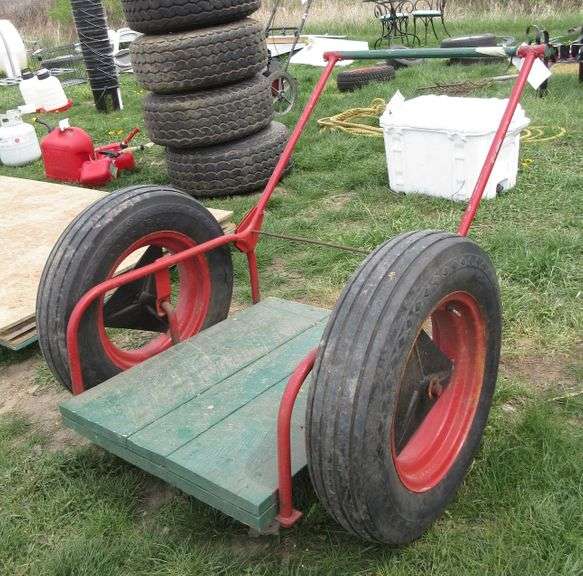 Two-Wheel Cart - Albrecht Auction Service