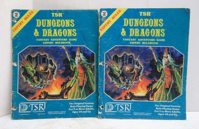 (2) Original Dungeons and Dragons 1980s Rulebooks - Albrecht Auction ...