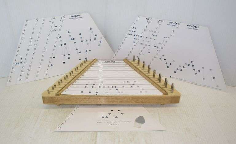Old First Act Lap Harp with (10) Sheets of Music and Pick - Albrecht ...