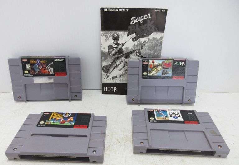 (4) Super Nintendo Games - Albrecht Auction Service