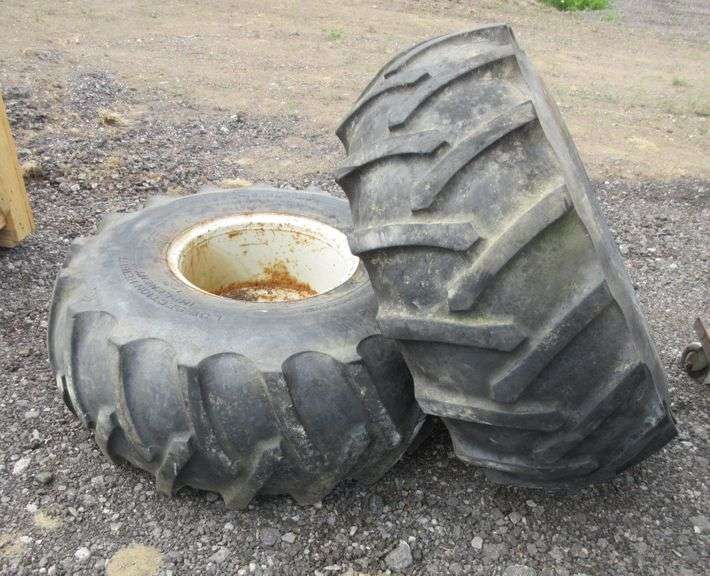 Pair of 16.5x16.1 Tractor Tread Tires, Were on a 2WD Combine Rear Axle Six-Bolt Standart Pattern ...