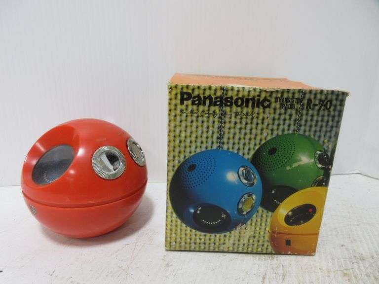 Sonic Transistor Radio, R-70, Round Ball Type Radio, Red in Color ...