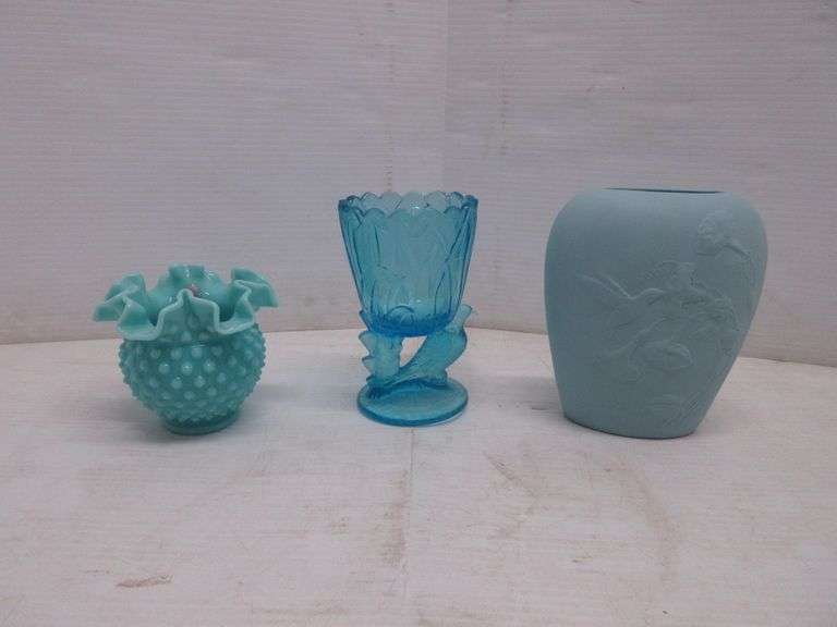 Aqua Blue Spoon Vase with Raven Pedestal Vase, 6"; Turquoise Blue ...