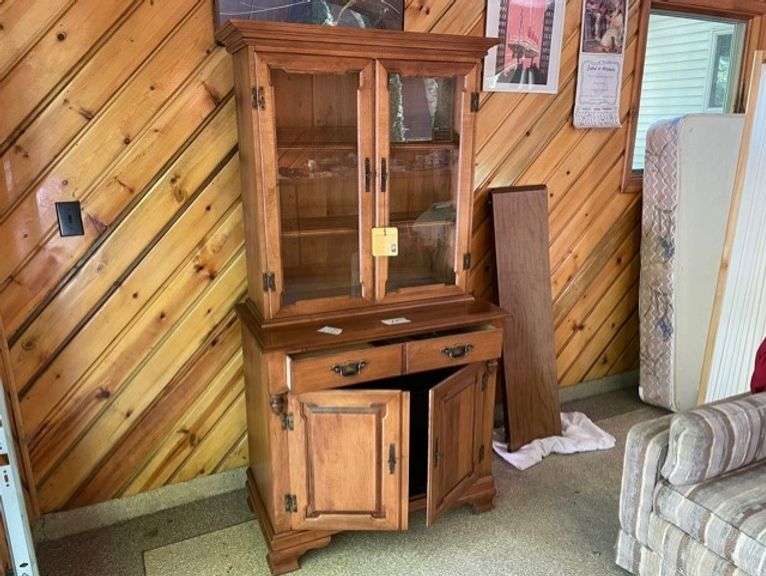 Seven-Piece Tell City Hard Maple Dining Room Set, Including: Table with ...