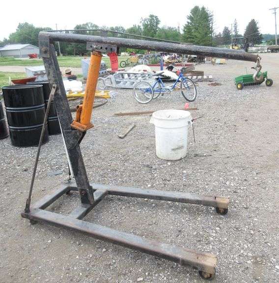 Heavy Duty Cherry Picker, Shop Built - Albrecht Auction Service