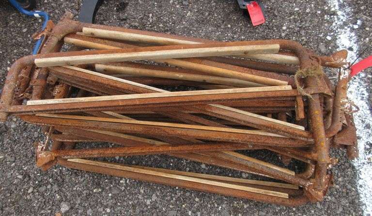 (13) Antique Cattle Head Locks - Albrecht Auction Service