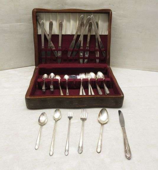 Shine Brite Anti Tarnish Silverware Chest by Crown Silver Plate ...