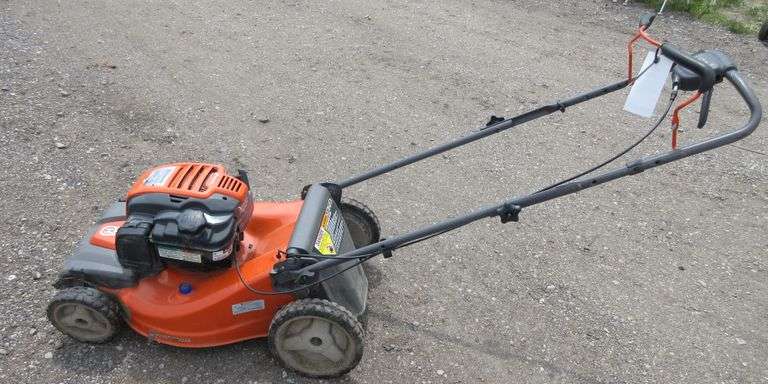 Husqvarna LC221A AWD Push Lawn Mower - Albrecht Auction Service