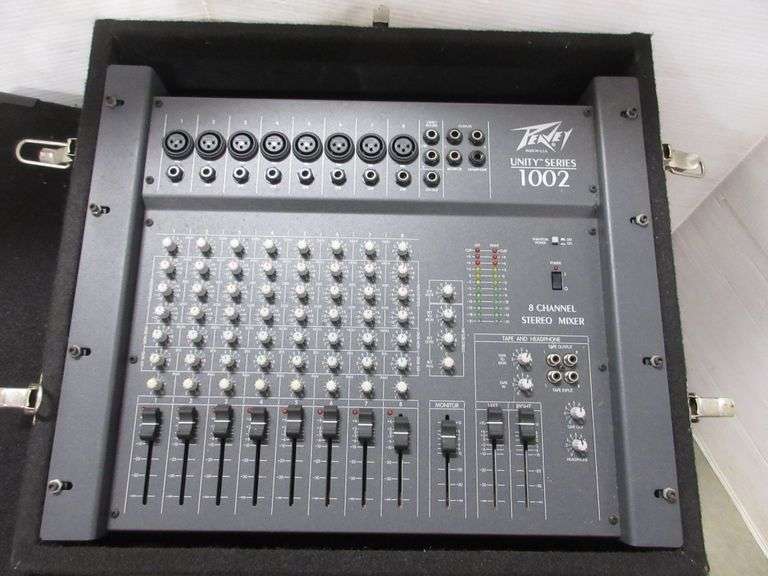 Peavey Unity Series 1002 Eight-Channel Stereo Mixer - Albrecht Auction ...