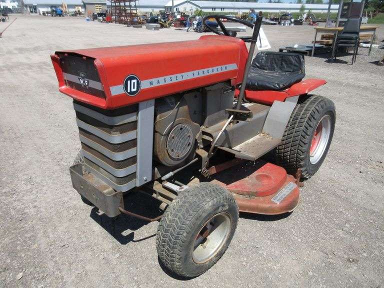 Massey Ferguson 10 Garden Tractor/Lawn Mower, 10 HP - Albrecht Auction ...