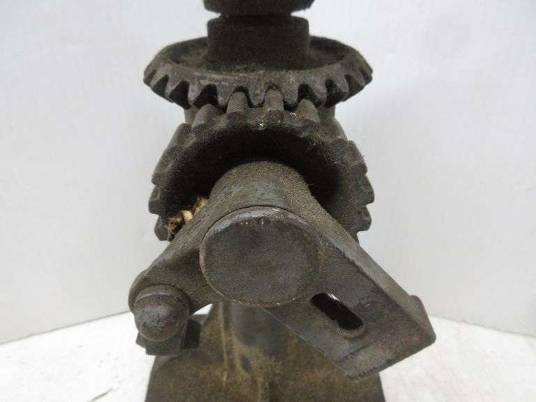 Model A Jack - Albrecht Auction Service