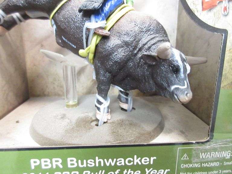 PBR Bushwacker 2011 PBR Bull of the Year, 1/20th Scale - Albrecht Auction Service