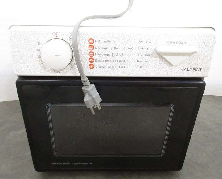 Sharp Carousel II Half Pint Microwave with Rotating Glass Plate ...