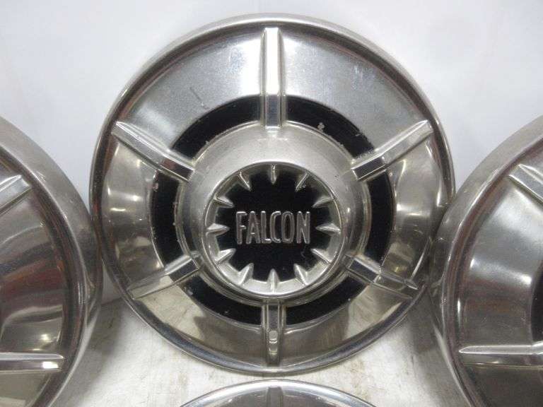 Falcon Wheel Covers - Albrecht Auction Service