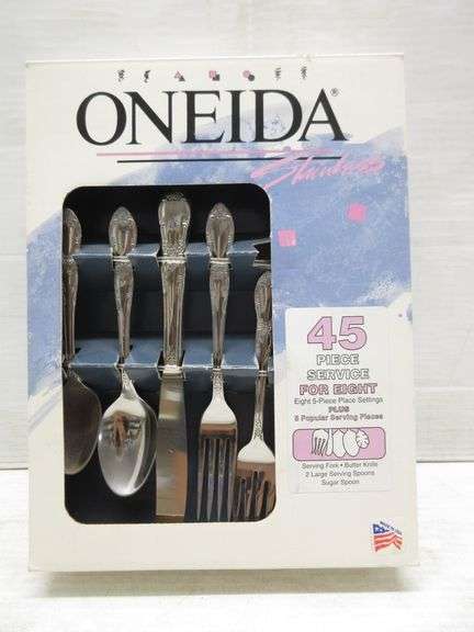 45-Piece Oneida Silverware Set, and Serving Pieces - Albrecht Auction ...