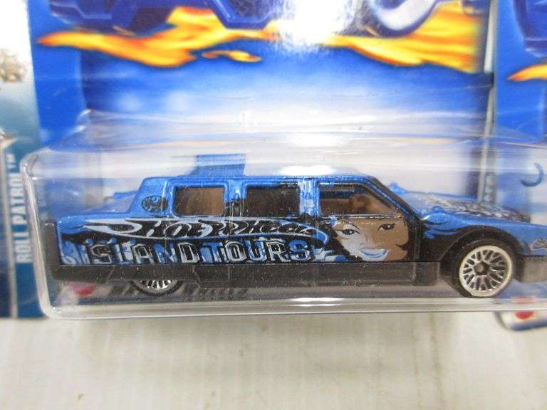 (27) Hot Wheels, Mostly Early 2000s - Albrecht Auction Service