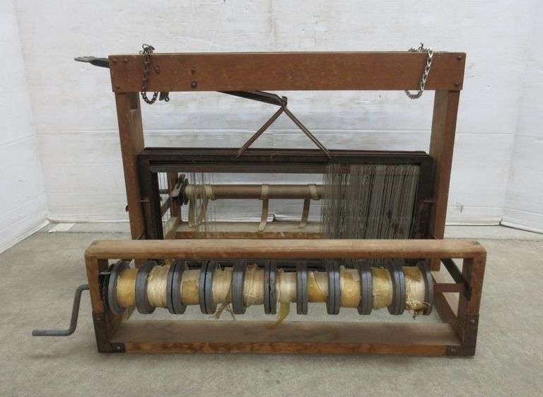 Structo Artcraft Loom - Albrecht Auction Service