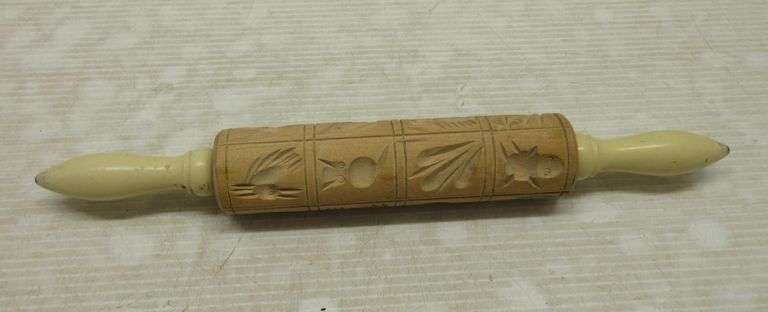 Four-Row Springerle Cookie Roller, Wooden Handles - Albrecht Auction ...