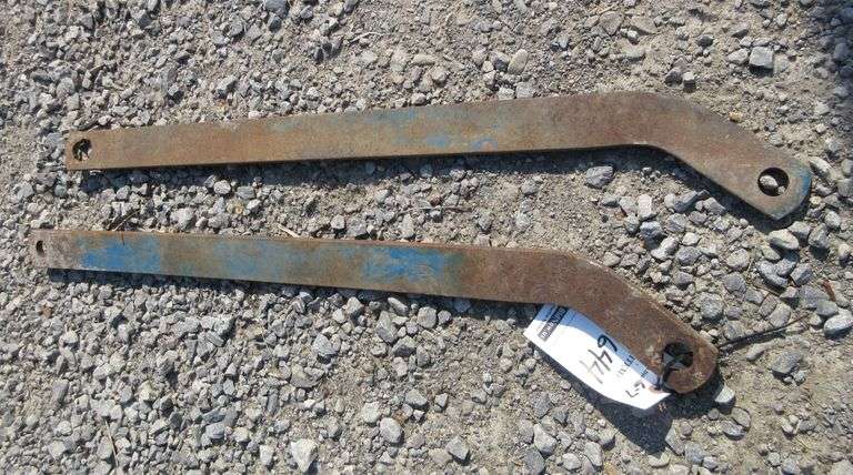 (2) Ford Tractor Three-Point Brackets - Albrecht Auction Service