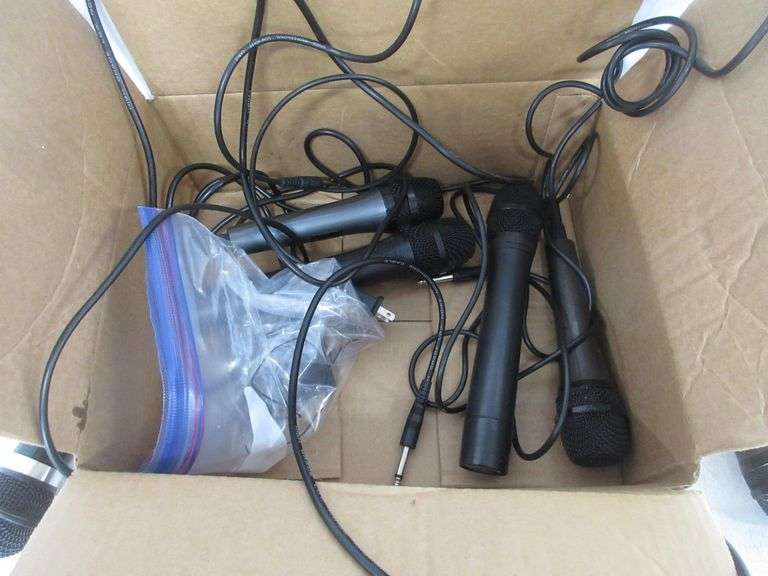 Gem Sound Wireless Microphone System - Albrecht Auction Service