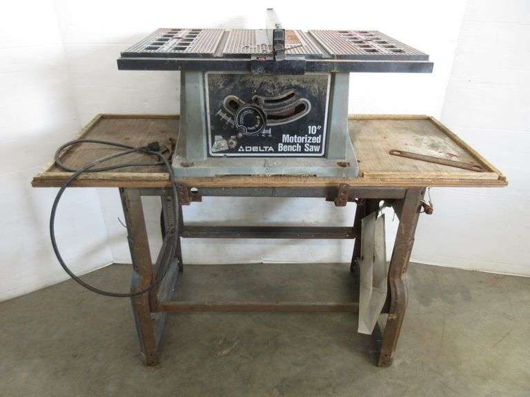 Delta 10" Motorized Bench Table Saw with Stand - Albrecht Auction Service