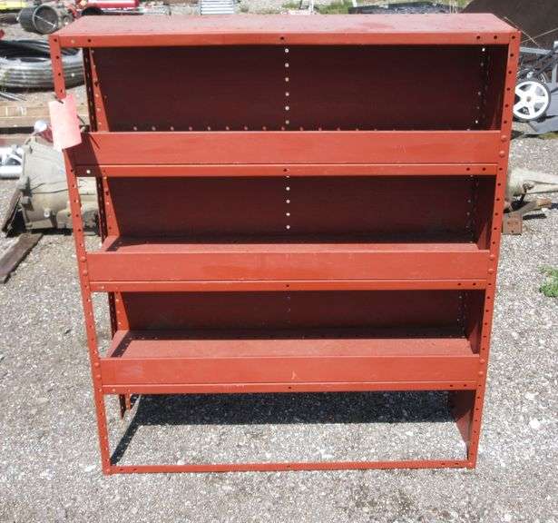 Red Metal Shop Cabinet - Albrecht Auction Service