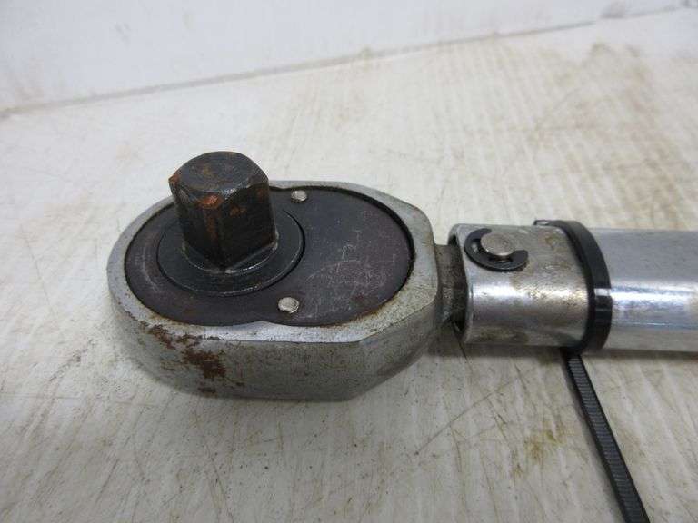 Neck Torque Wrench - Albrecht Auction Service