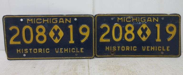 Matching Set of Michigan Historic Vehicle License Plates - Albrecht ...