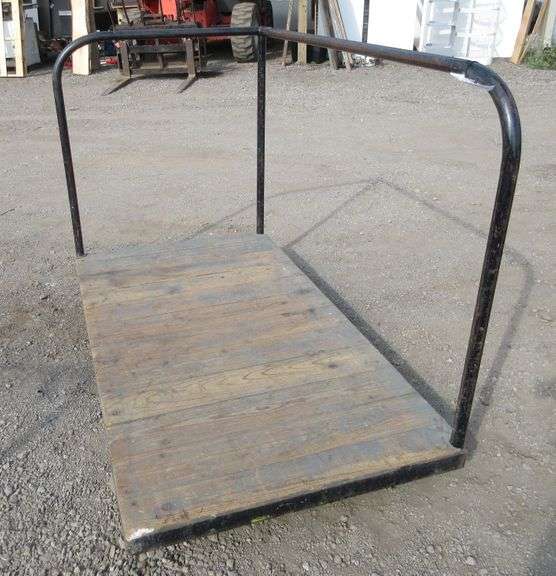 Industrial Cart with Rails - Albrecht Auction Service