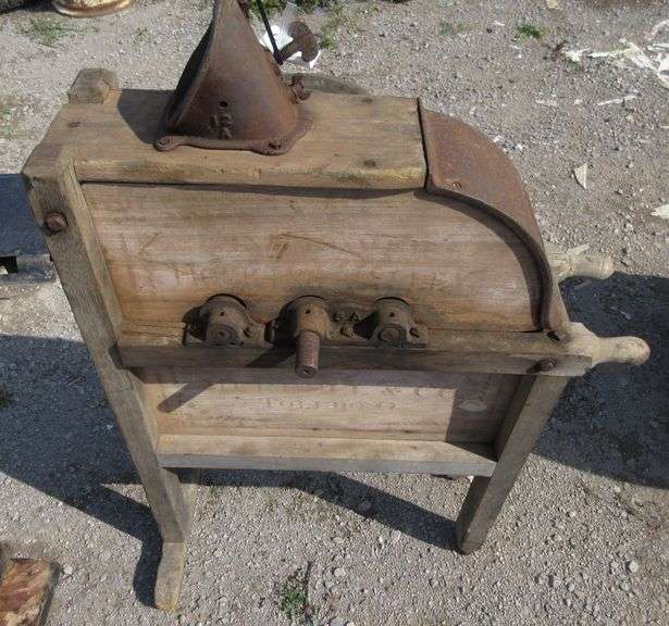 Antique 1890 Merrill & Co. Hocking Valley Corn Sheller - Albrecht ...