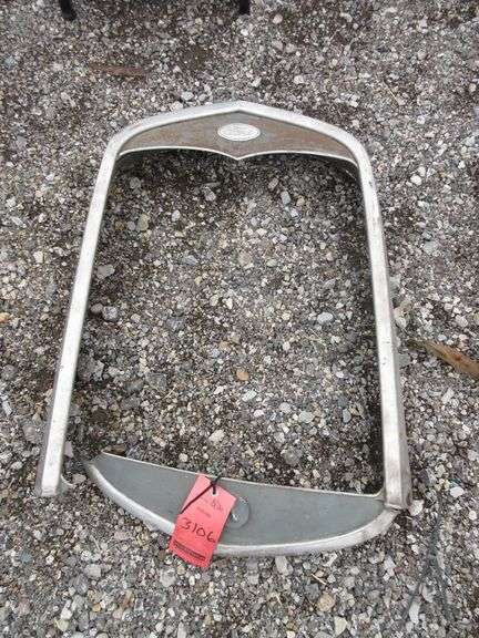 1930-1931 Ford Model A Grille Shell - Albrecht Auction Service