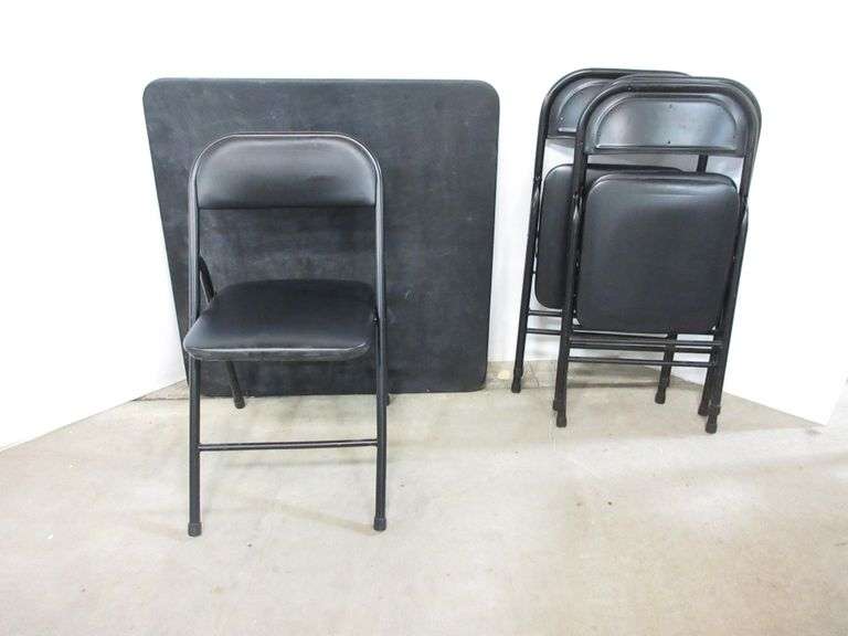 Black Padded Card Table with (4) Black Padded Folding Chairs - Albrecht ...