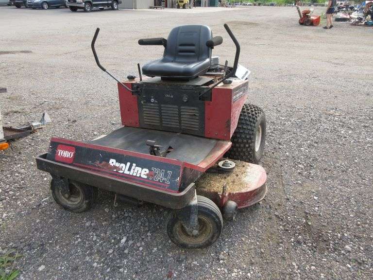 Toro-Wheelhorse Proline 724-Z Zero Turn Mower, 64 Hours, Onan 24 HP ...