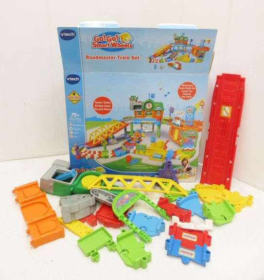 VTech Go! Go! Smart Wheels Roadmaster Train Set - Albrecht Auction Service