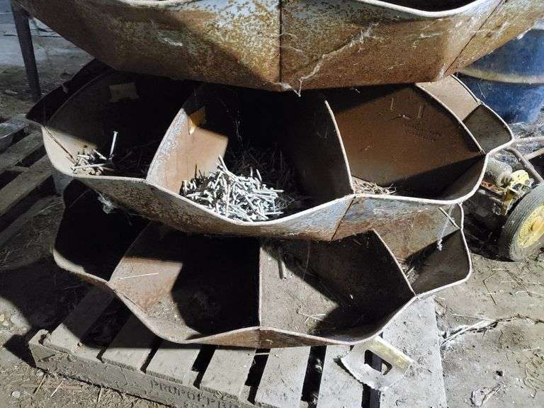 Frick-Gallagher Revolving Parts Storage with Chantillon 20 lb Scale ...