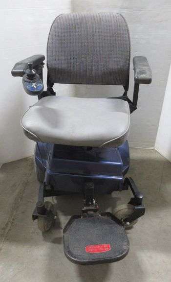 Amigo Electric Wheelchair - Albrecht Auction Service