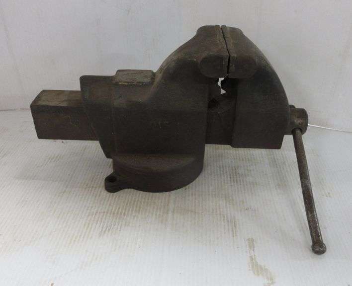 Starrett 5" Saw Bench Vise - Albrecht Auction Service