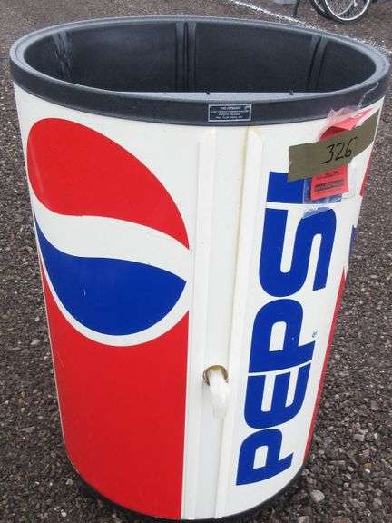 Rolling Round Pepsi Cooler - Albrecht Auction Service