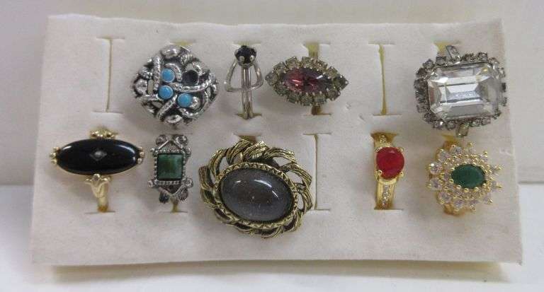 (9) Rings, Various Sizes - Albrecht Auction Service