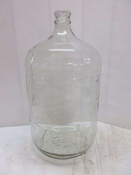 Five-Gallon Glass Bottle - Albrecht Auction Service