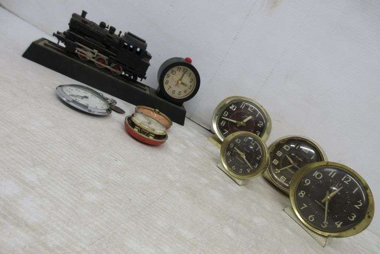 (7) Old Clocks, Includes: Big and Baby Ben Clocks - Albrecht Auction ...