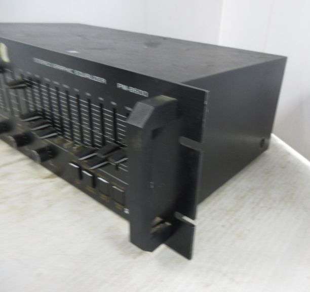 Pyramid Studio Pro PM-8600 Stereo Graphic Equalizer, Multi-Channel ...